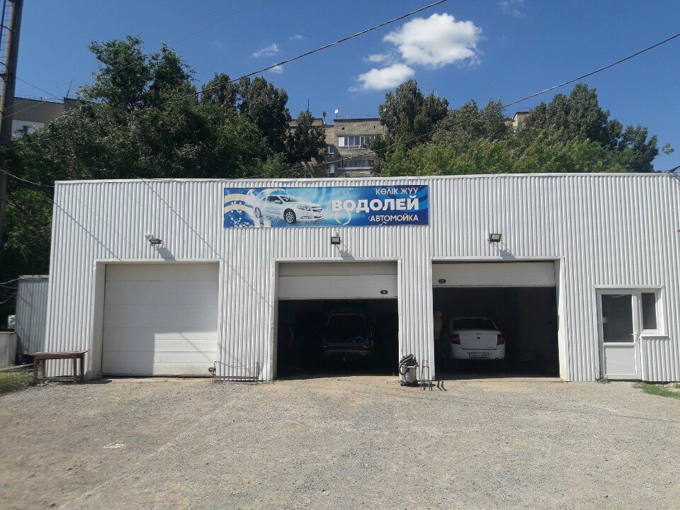 Kanatlı hayvan ürünleri ve yumurta Yasnye Zori, Oral (Uralsk), foto