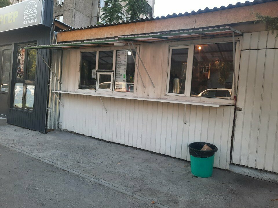 Fast food Mant Kiosk, Bişkek, foto