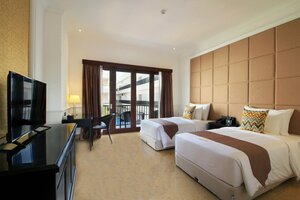 Grand Palace Hotel Sanur (Jalan By Pass Singapore Rai No.165, 80228 Sanur), otel  Denpasar'dan