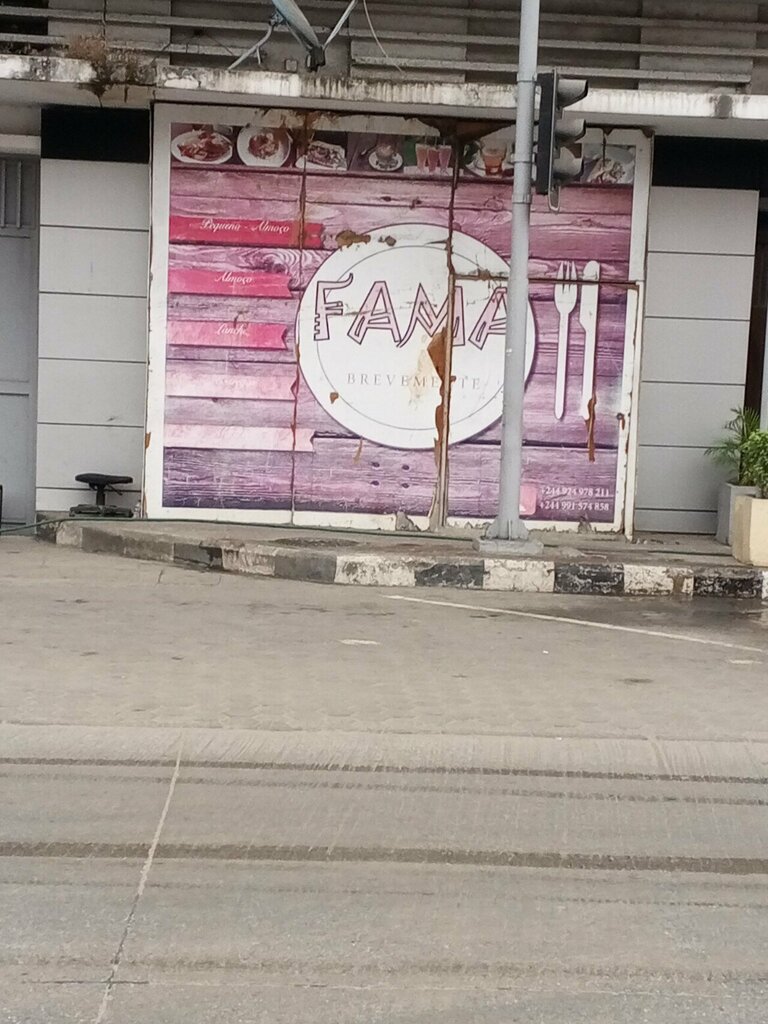 Fast food Fama, Loanda, foto