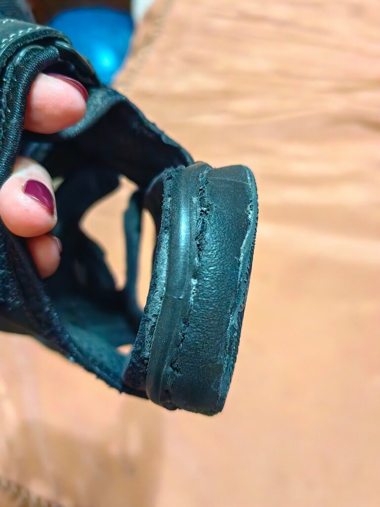 Kıyafet tamiri Обновим, Moskova, foto