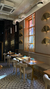 Charisma Asian bistro (Kuybysheva Street No:97), kafe  Samara'dan