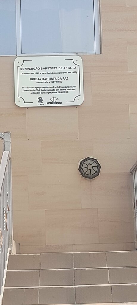 Protestan kilisesi Igreja Baptista da Paz, Loanda, foto