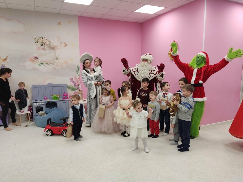 Çocuk ve gençlik merkezleri Kid Land, Vladikavkaz, foto