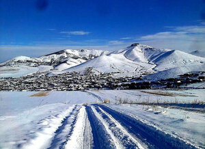 Loq (Lori Region, Sarchapet), dağ zirvesi