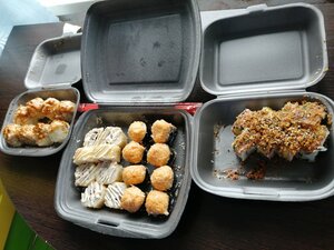SushiSell (ulitsa Lenina No:53-1), suşi restoranı  Mariinsk'ten