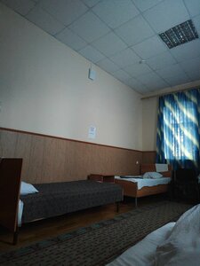 Дом отдыха локомотивных бригад (Krasnodar Territory, Tikhoretsk), otel  Tihoretsk'ten