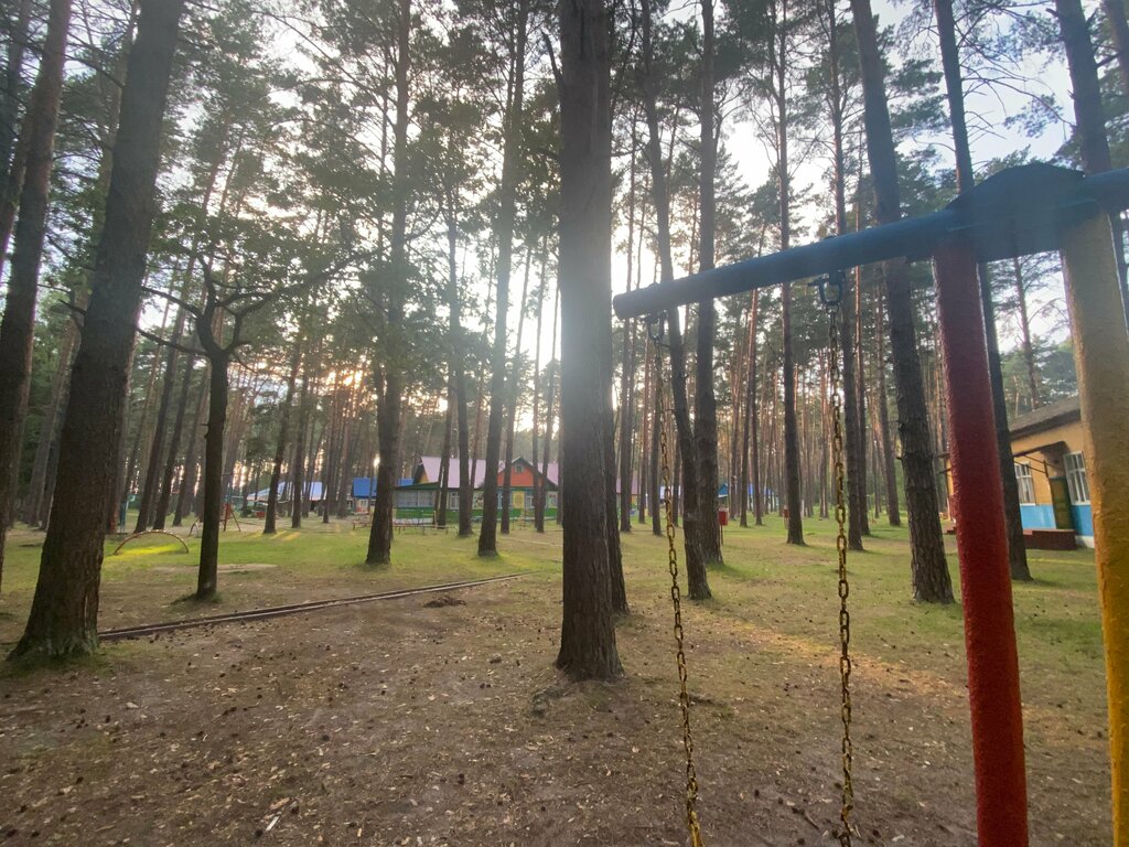 Unutulmaz olayların yeri Заброшенный пионерлагерь Орлёнок, Moskova ve Moskovskaya oblastı, foto