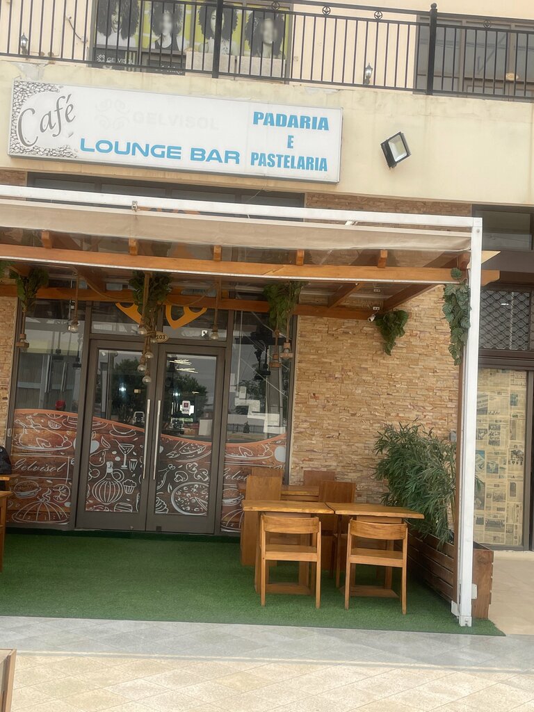 Kafe Pastelaria Gelvisol Patriota, Loanda, foto