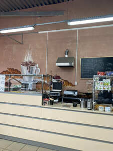 Рандеву (Leningradskoye shosse No:14А, gorodskoy posyolok Rakhya), kafe  Saint‑Petersburg ve Leningradskaya oblastından