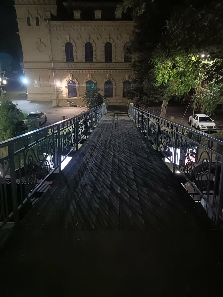 Turistik yerler Мостик уединения, Kislovodsk, foto