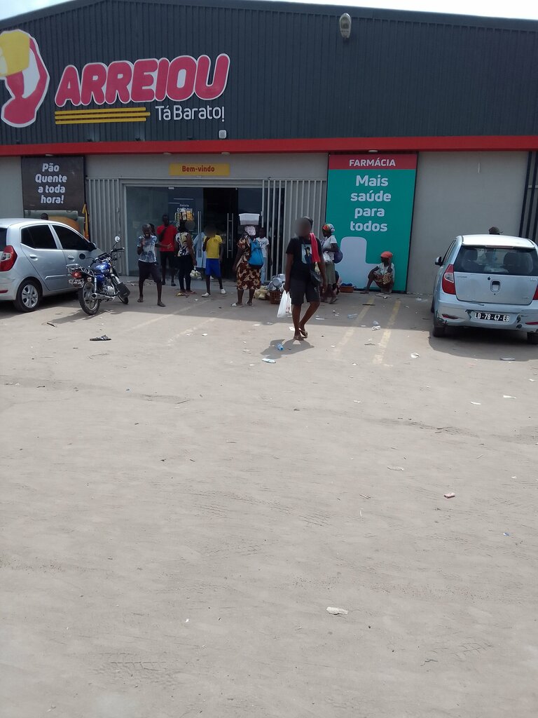 Süpermarket Arreiou Zango 1, Loanda, foto