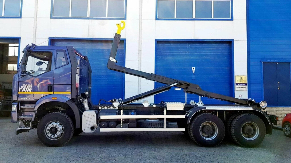 Kamyon ve ağır vasıta satış ve servis firmaları Td-specautotechnika, Moskova, foto