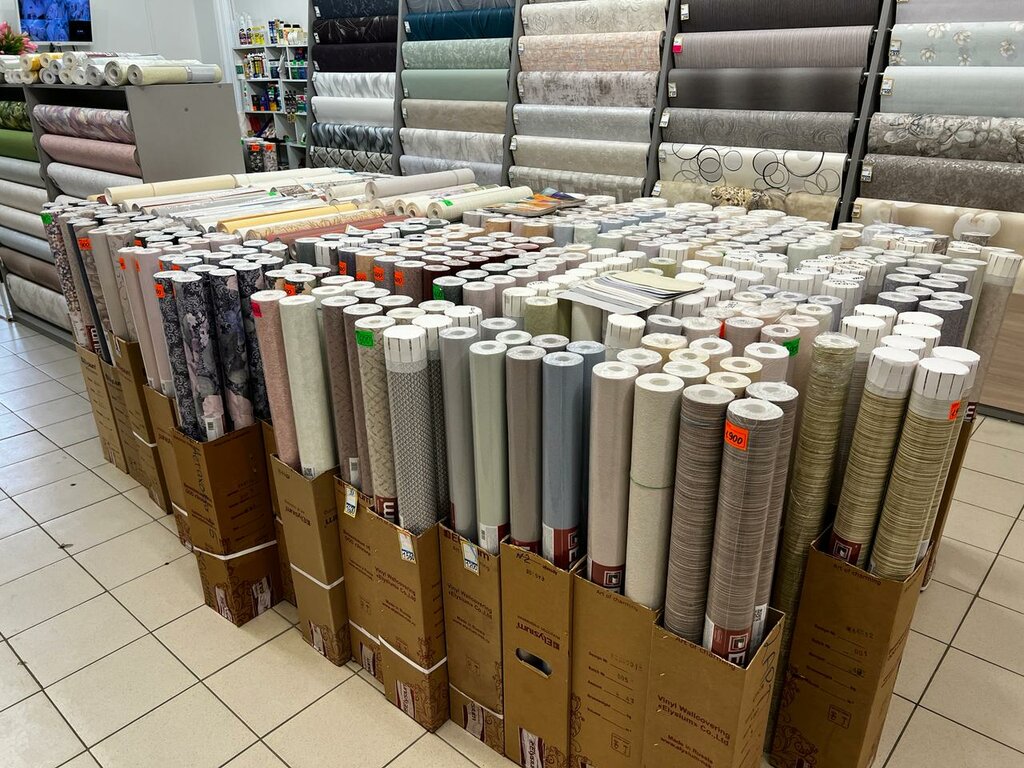 Duvar kağıdı mağazaları Oboi, Kolomna, foto