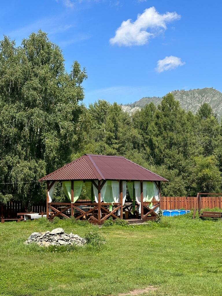 Tatil köyleri Ай Алтай, Altay Cumhuriyeti, foto