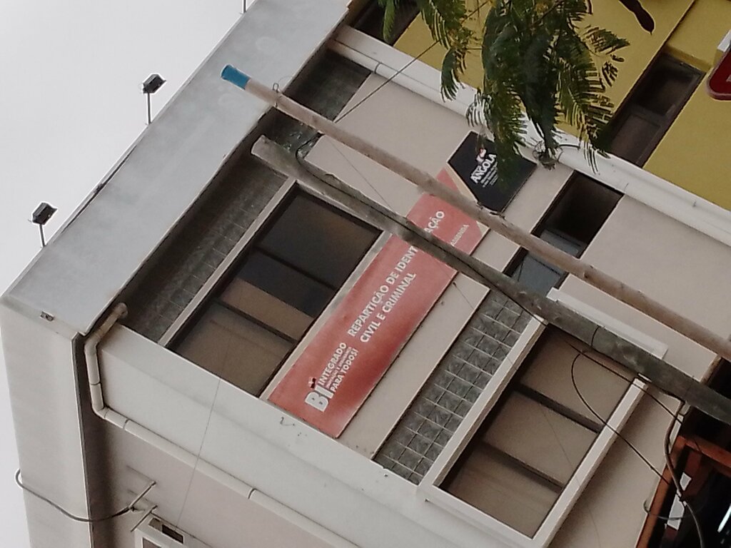 Sosyal yardım kuruluşları Loja de Idêntificação, Loanda, foto