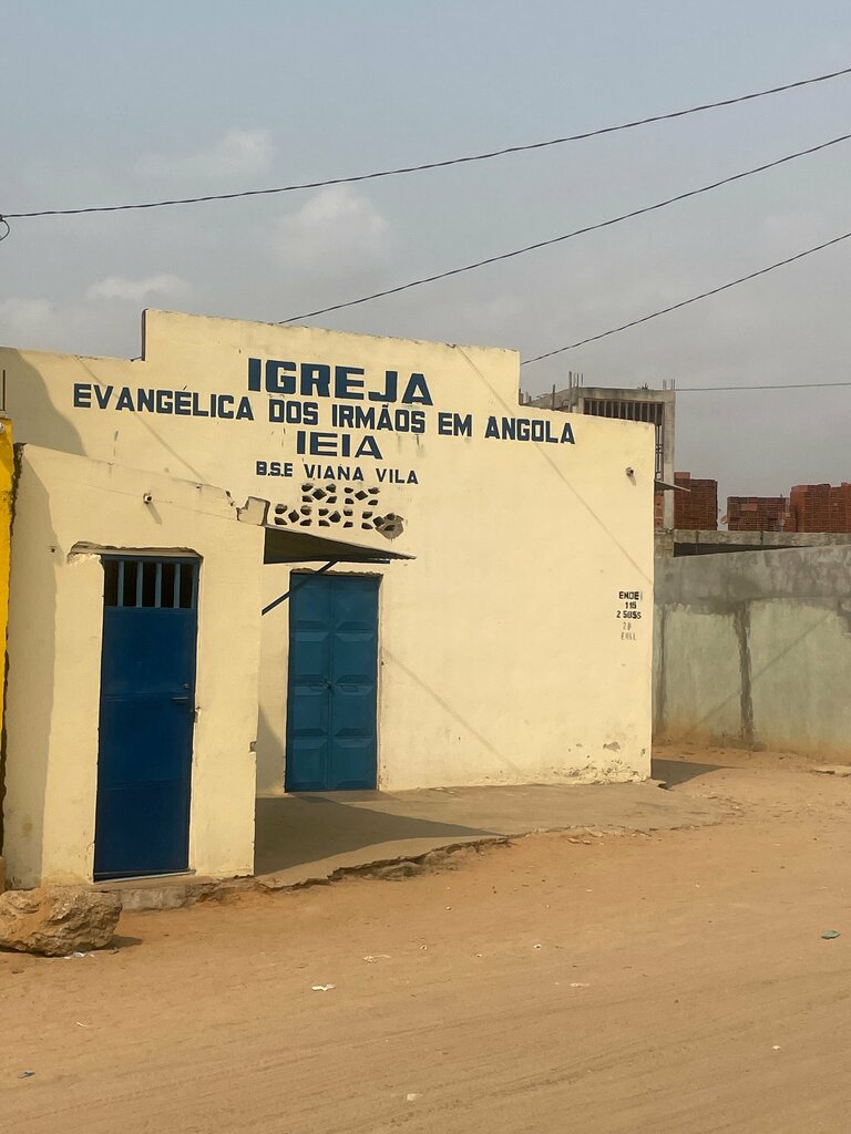 Protestan kilisesi Igreja Evangélica dos Irmãos, Loanda, foto