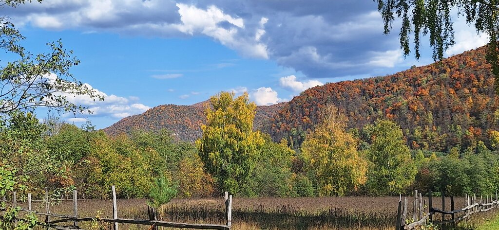 Dağ zirvesi Гора Актау, Başkurdistan, foto