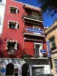 Pensión Pérez Montilla (Plaza Curtidores No:13, Sevilla), otel  Sevilla'dan