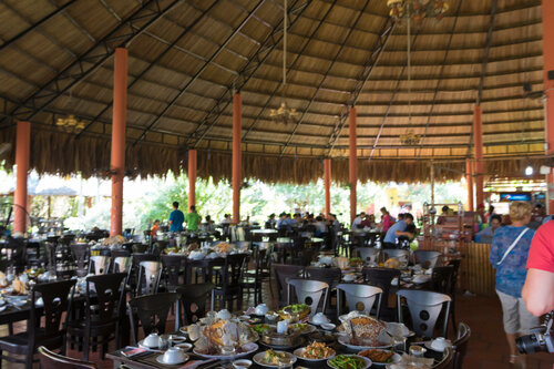 Restoran Dntn Nhà hàng Sông Nước Miền Tây, , foto