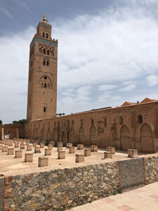 El-Kutubiye Camii (Marrakech, Marrakesh), cami  Marakeş'ten