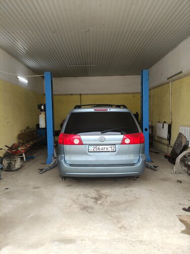 Otomobil servisi Auto Parts Store 094, Mangıstav eyaleti, foto