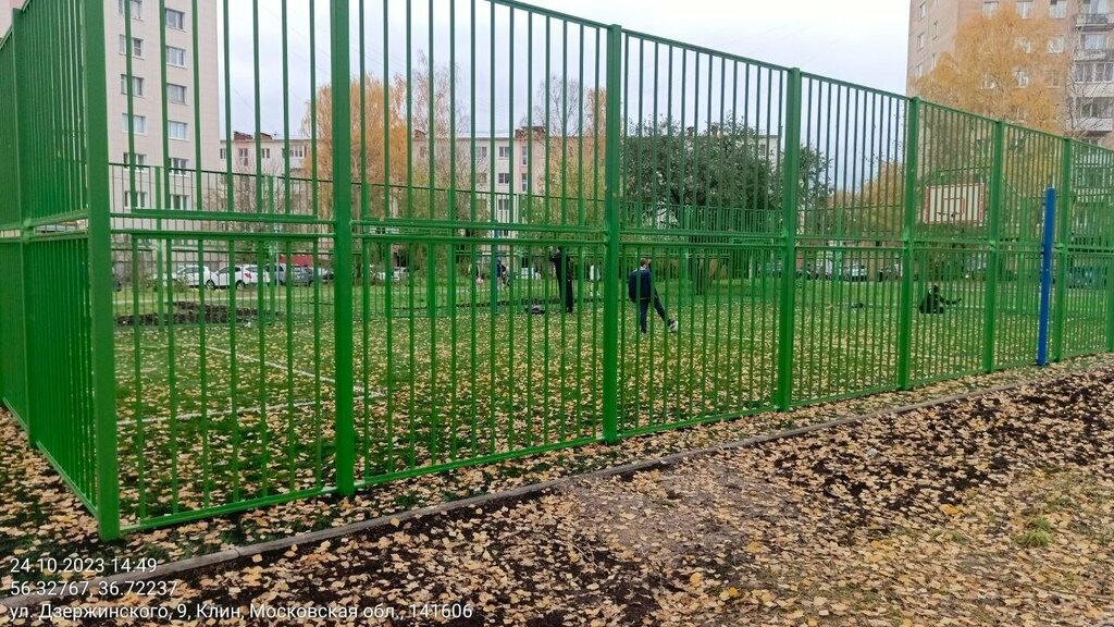 Spor alanı Комплексная площадка, Klin, foto