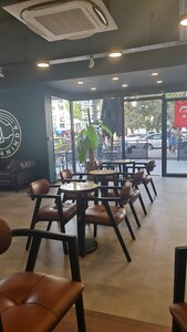 Kahve Diyarı (İzmir, Karabağlar, İhsan Alyanak Blv., 1A), kahve dükkanları  İzmir'den