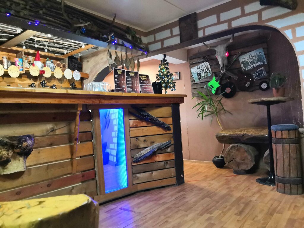 Bira dükkanı Zhivoye Pivo, Kondopoga, foto