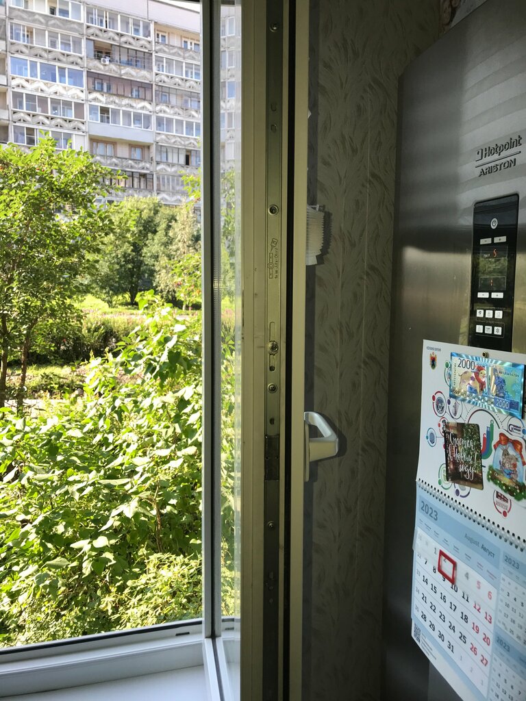 Pencere üretim, satış ve montaj firmaları ФурнитураВсем~ Купить фурнитуру и уплотнитель для окон в розницу, Krasnoyarski krayı, foto