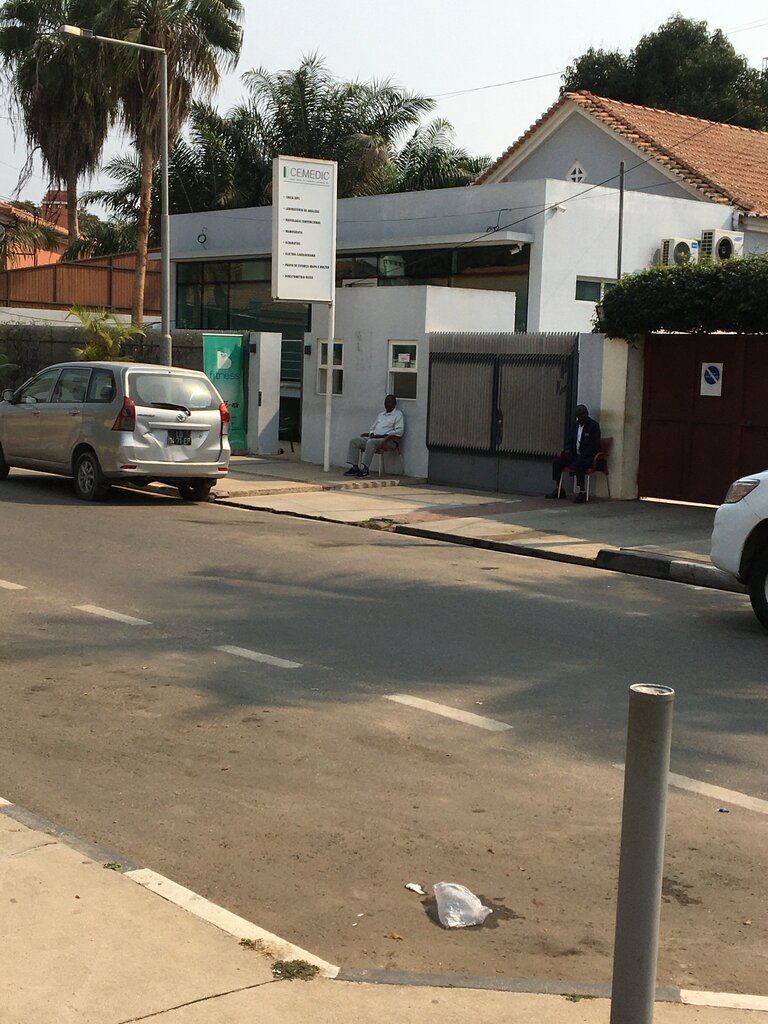 Tıp merkezleri ve klinikler Cemedic, Loanda, foto