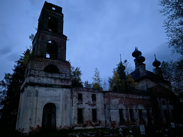 Ortodoks kiliseleri Церковь Рождества Пресвятой Богородицы, Yaroslavskaya oblastı, foto