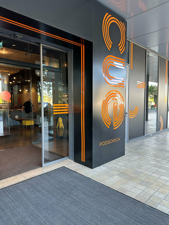 i̇ş merkezi The Capital Plaza, Podgorica, foto