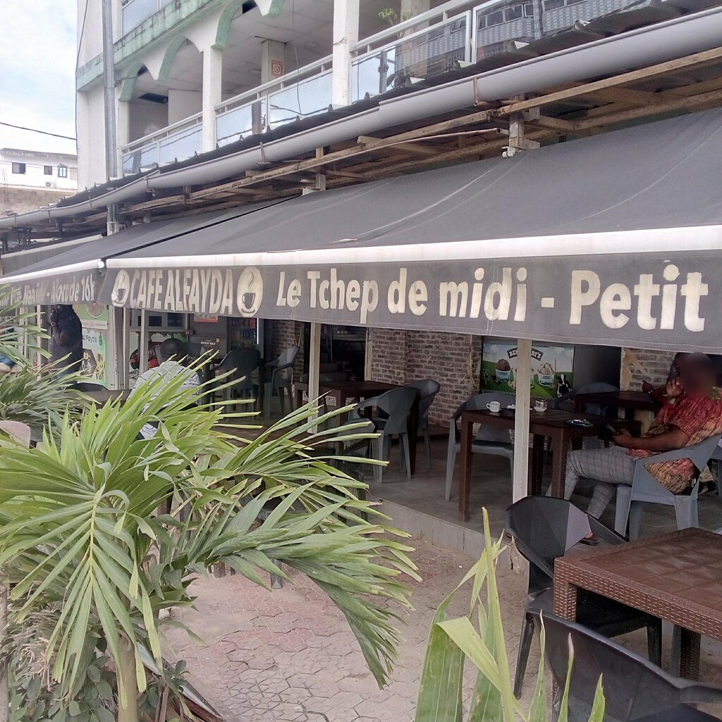 Kafe Café Al Fayda, Abican, foto