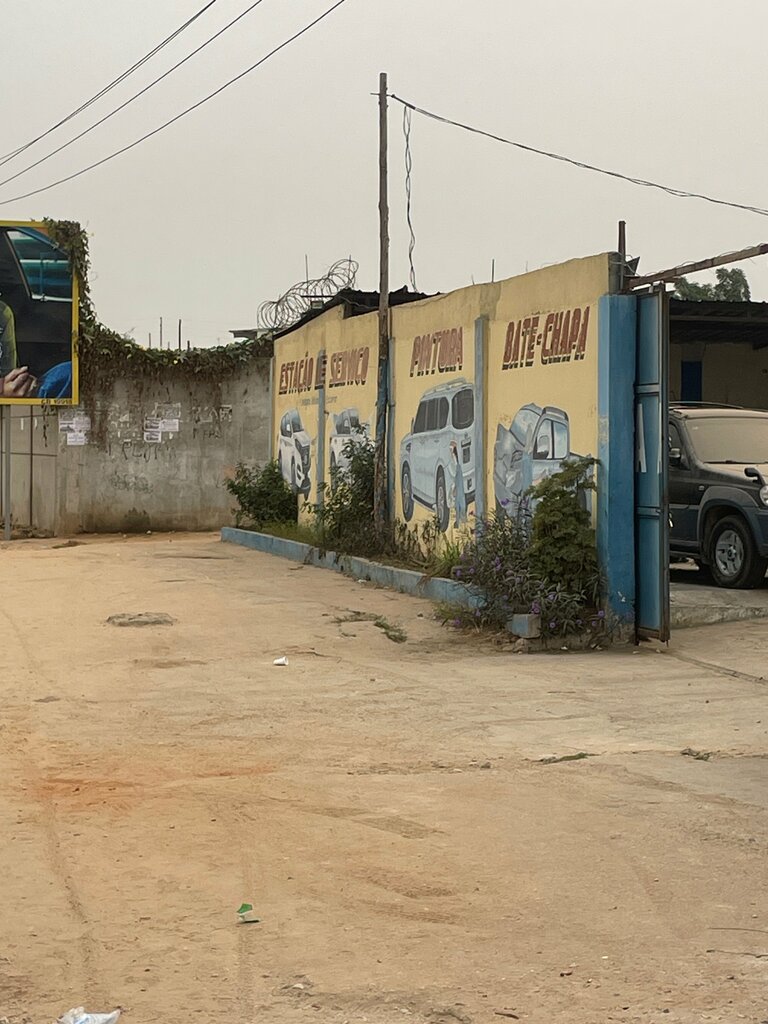 Otomobil servisi Estação de Serviço Fanelsat, Loanda, foto