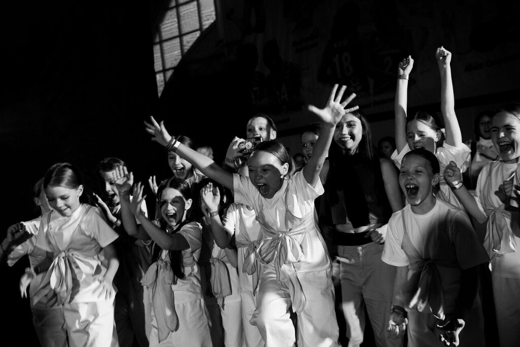 Dans okulları Adele, Vologda, foto