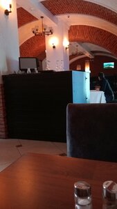 Cafe Arbat (Pervomayskaya ulitsa No:4, Pochep), kafe  Poçep'ten