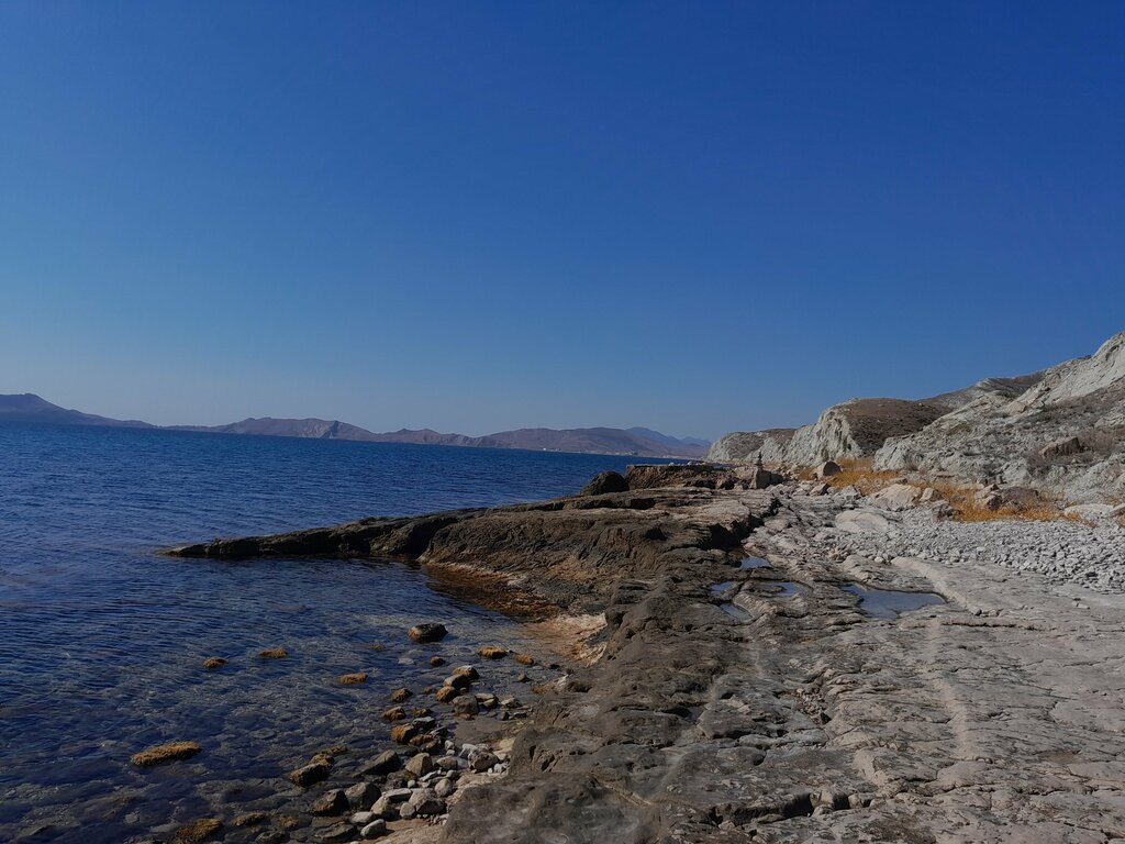 Plaj Дикий пляж, Kırım Cumhuriyeti, foto
