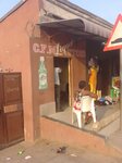 G. F. M liquor store (Lusaka, Chalimbana Road), alkollü içecekler  Lusaka'dan