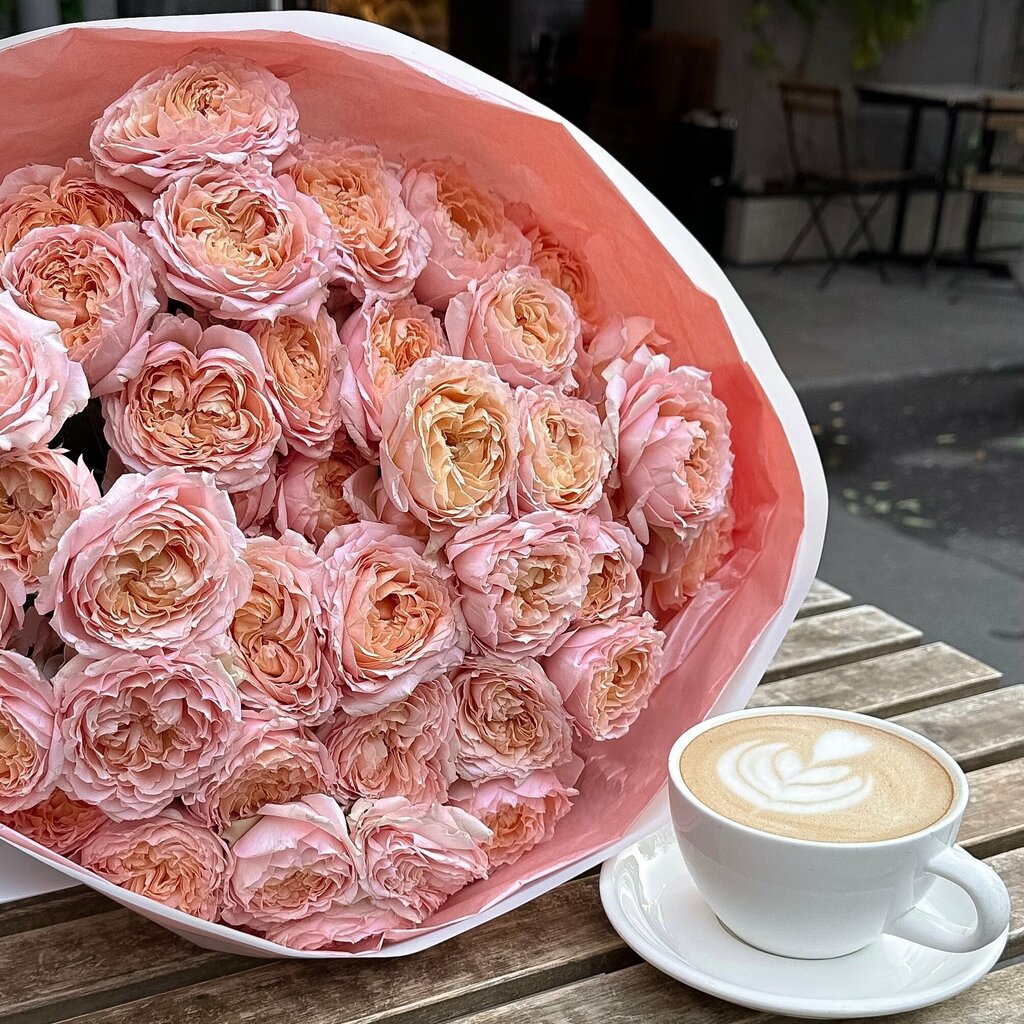 Çiçek teslimatı Saint Fleur, Moskova, foto