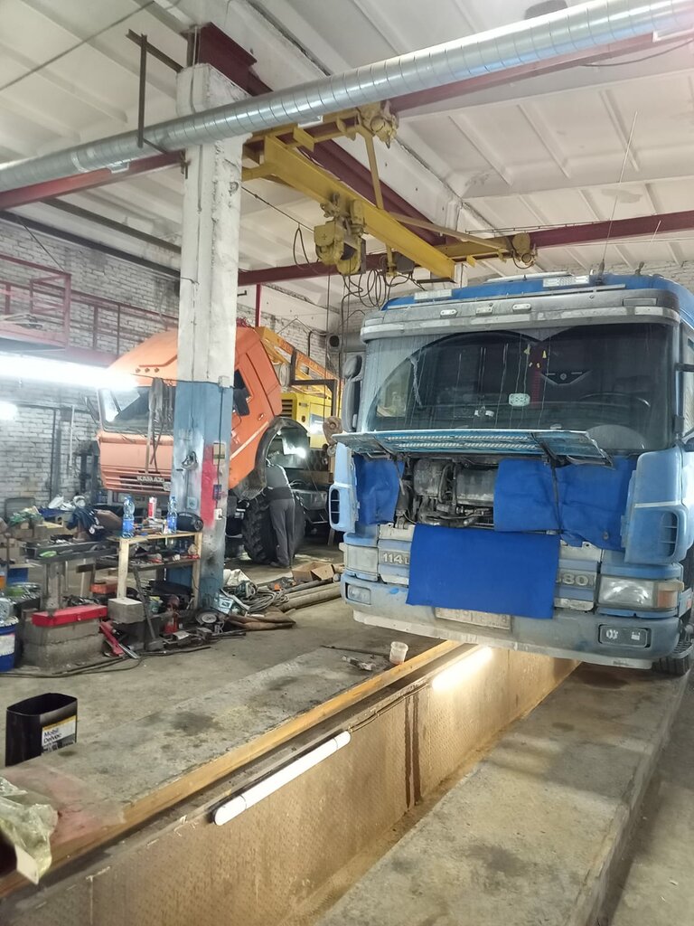 Özel tekniklerin onarımı Станция техобслуживания, Kondopoga, foto