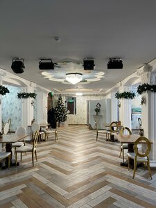 Athens (Sovetskiy prospekt No:134), restoran  Vologda'dan