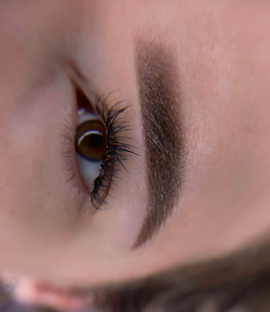 Kaş ve kirpik salonu Eyebrow and eyelash studio, Saint‑Petersburg, foto
