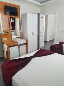 Babil Otel (Antalya, Konyaaltı, Belediye Cad., 42), otel  Antalya'dan