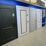 Alim (Shara Jıenqulova kóshesi No:9), kapılar  Astana'dan