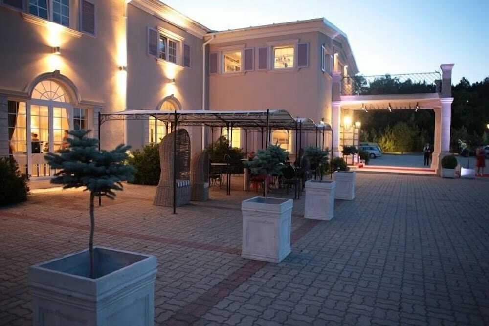 Otel Riviera Resort Modlin Airport, Masovyan Voyvodalığı, foto