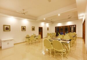 Once Upon The River (Western Ghats), otel  Kerala'dan