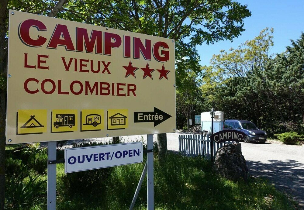 Otel Camping Le Vieux Colombier, , foto