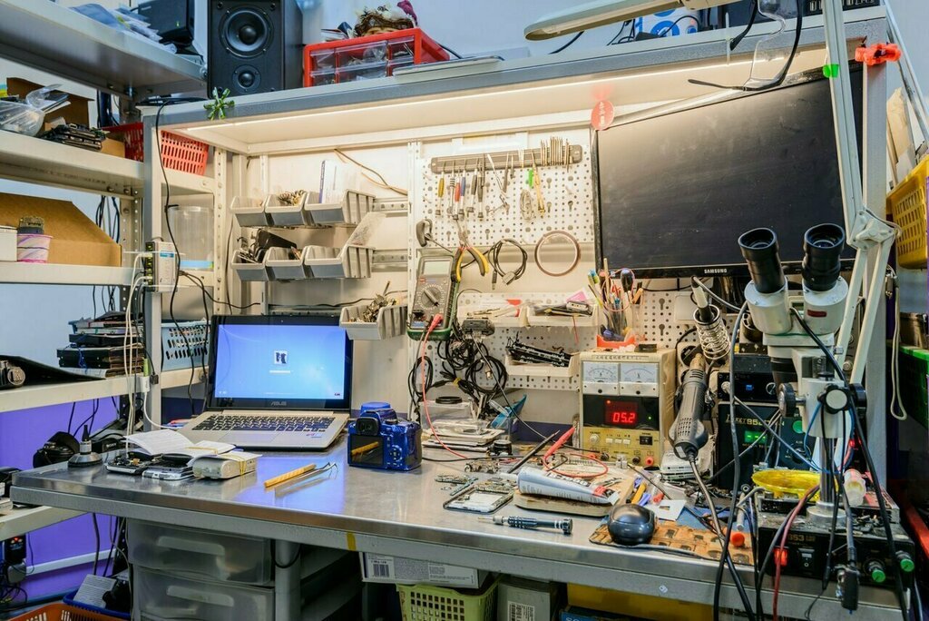 Bilgisayar teknik servisleri Service Engeneer, Moskova, foto