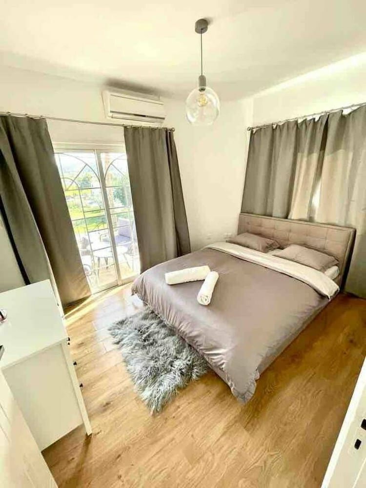 Otel Amazing 4-bed Villa in Limassol, Dünya, foto